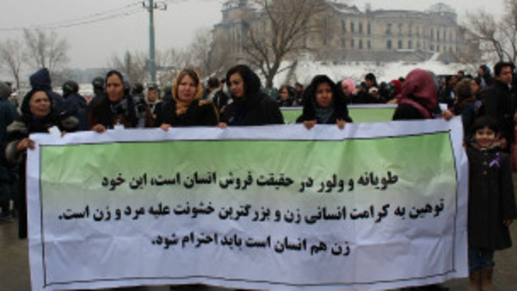 جلوگیری محافظه کاران از تصویب قانون منع خشونت با زنان در افغانستان