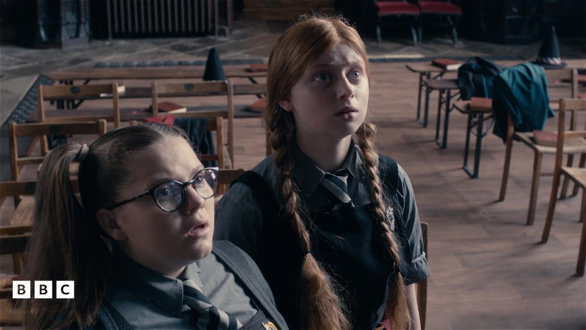 Is Mildred off to wicked witches' school? - CBBC
