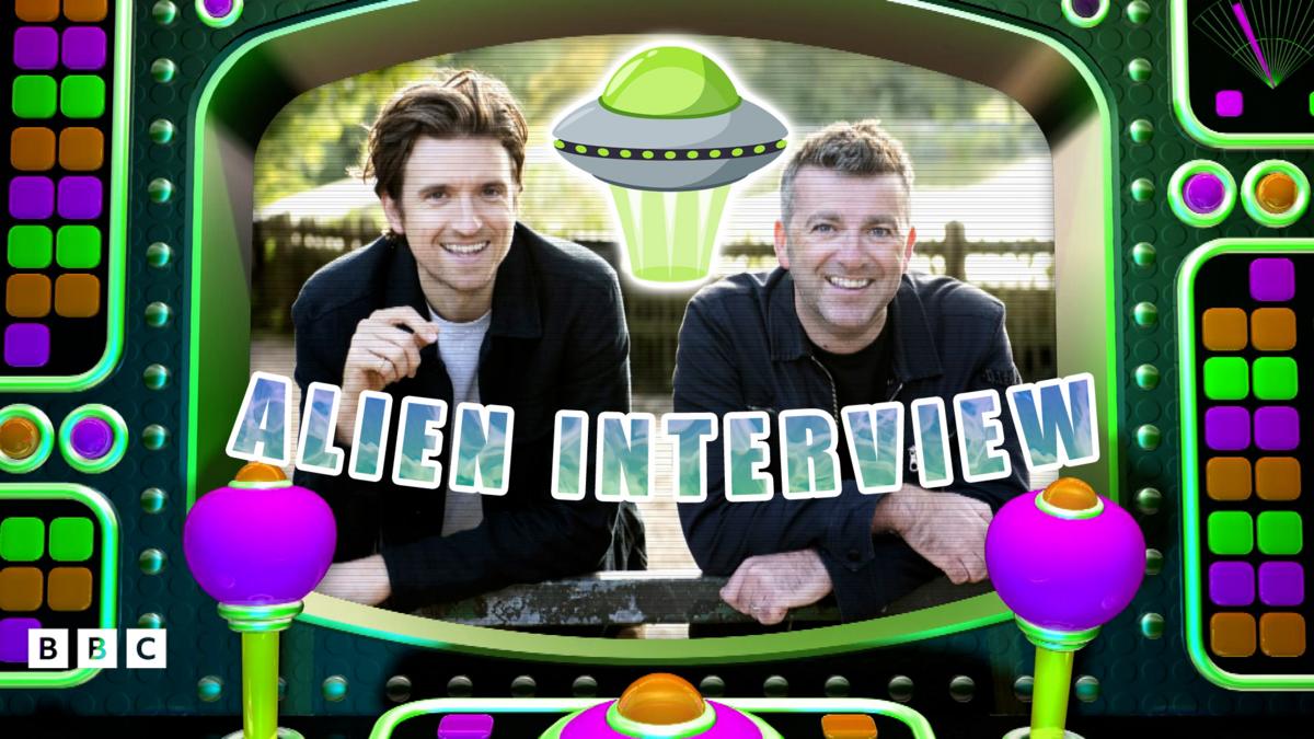 Radio presenters and authors Greg James and Chris Smith does alien ...