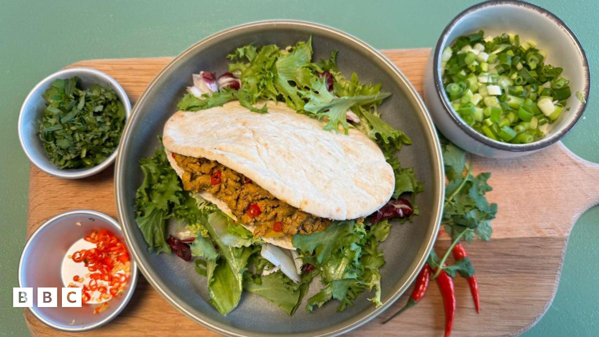 Romy's Chicken Keema - BBC