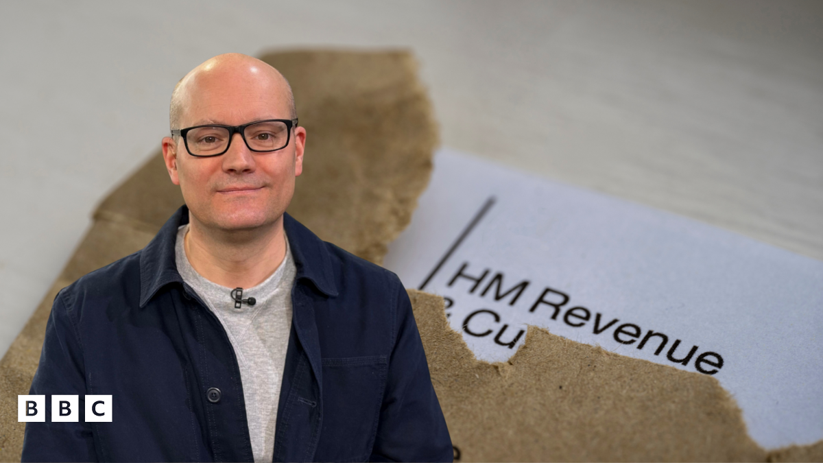 Does HMRC have new powers to raid people's bank accounts? - BBC