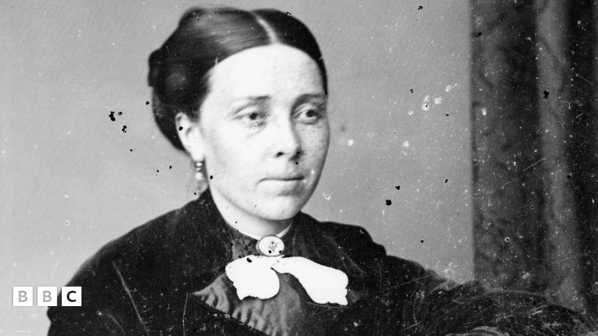 Apêl i godi cerflun Cranogwen yn cyrraedd ei nod - BBC Cymru Fyw