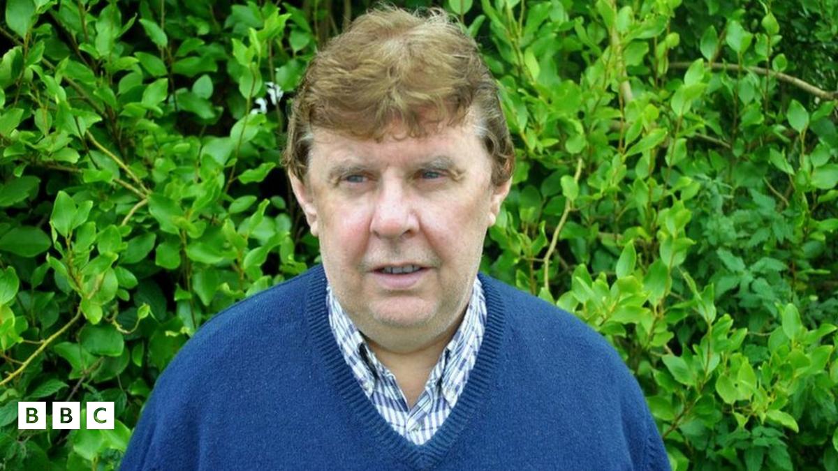 Richard Jones, cerddor a chyfansoddwr Ail Symudiad, wedi marw - BBC ...