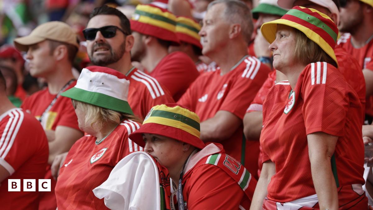 Be' nesa' ar ôl perfformiad ‘hynod siomedig’ Cymru? - BBC Cymru Fyw