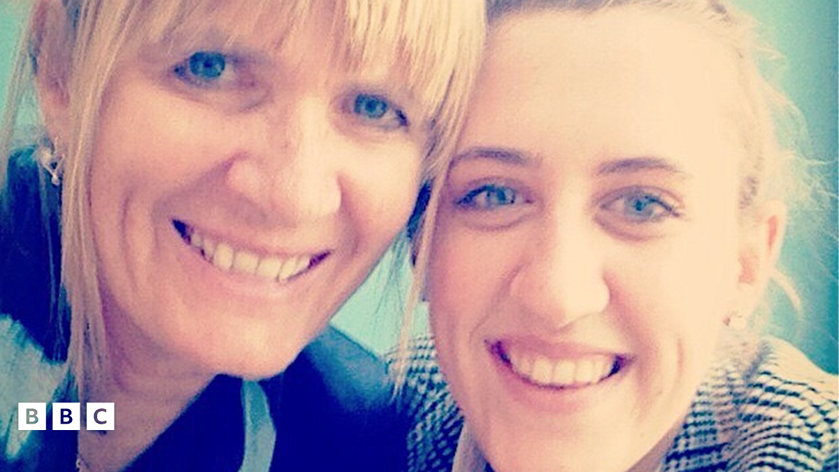 Elin Rhys a Ffion Rees: Mam a merch yn y byd busnes - BBC Cymru Fyw