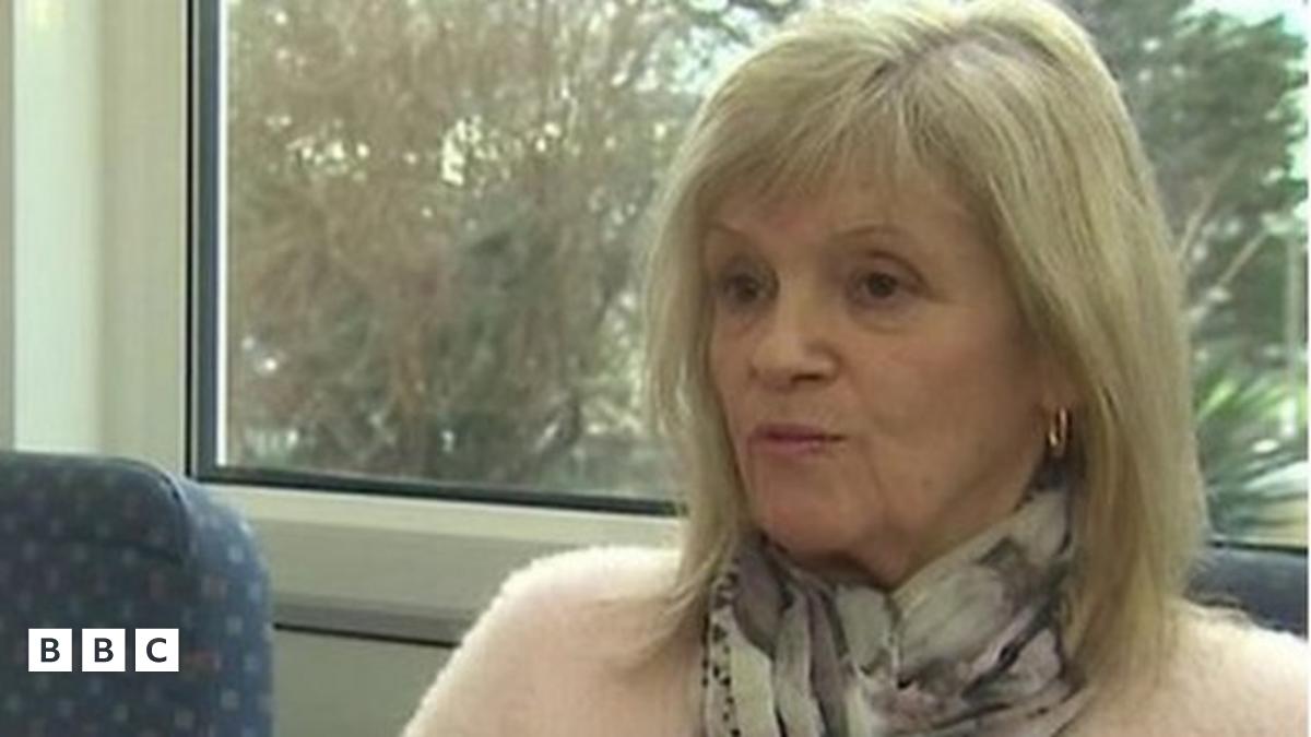 Wylfa: Tony ac Aloma yn gorfod newid cynlluniau gwesty - BBC Cymru Fyw