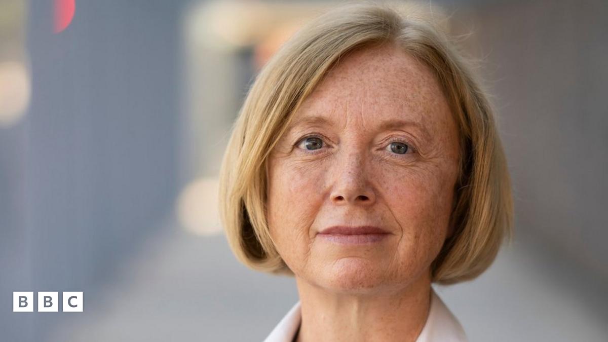 'Dim ffydd gan bobl Cymru yn y gwasanaeth iechyd' - BBC Cymru Fyw