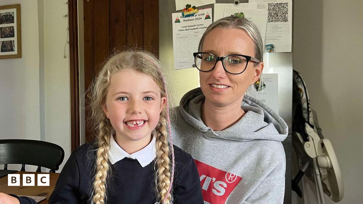 Diolch am derfyn 20mya ar ôl i ferch, 5, gael ei tharo yn Llŷn - BBC Cymru Fyw