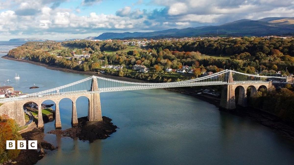 Pont y Borth: '30 mlynedd o rybuddion fod problemau' - BBC Cymru Fyw