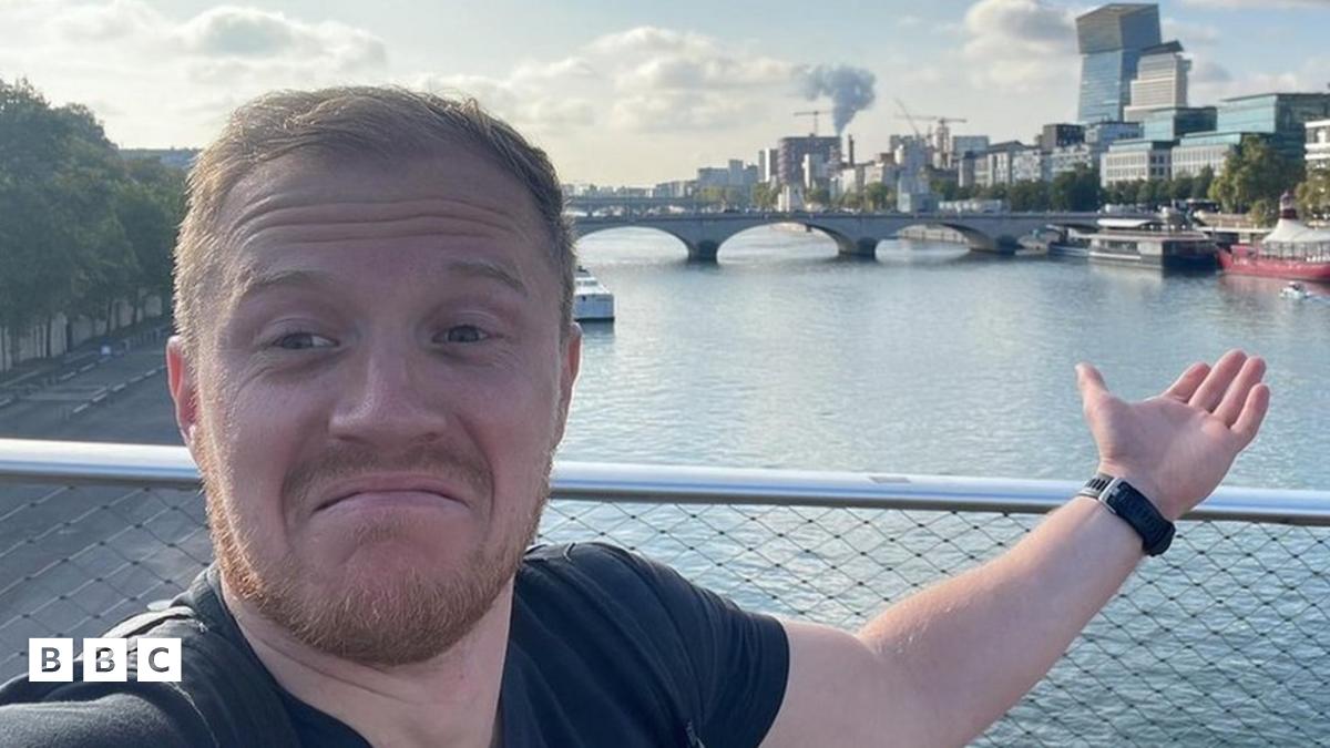 Cymry yn wynebu hyd at wythnos dramor wedi trafferthion - BBC Cymru Fyw