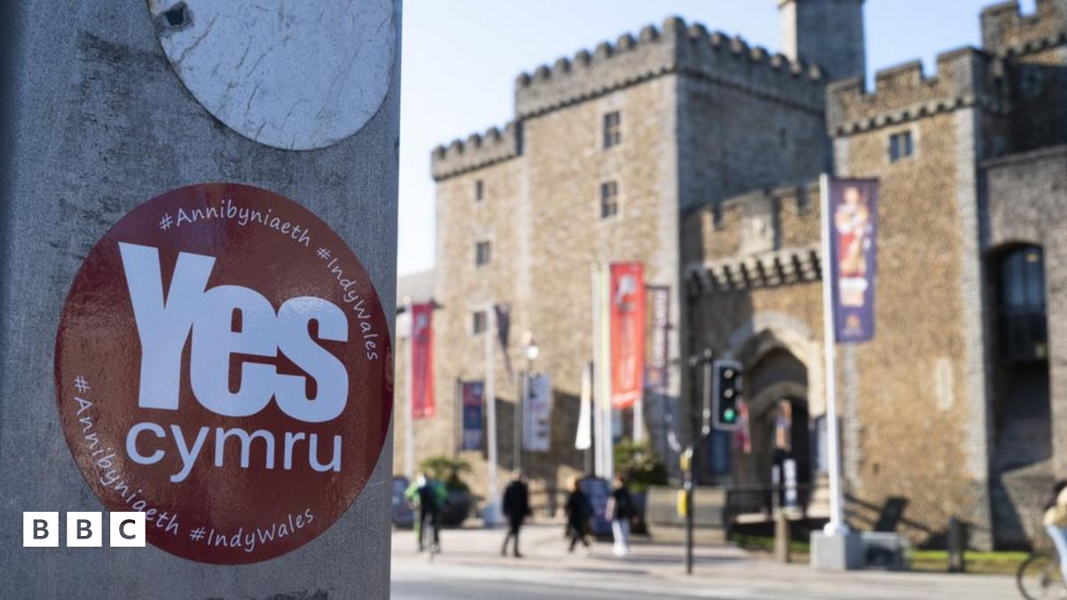 YesCymru yn galw am 'barchu pawb' wedi ffraeo chwyrn - BBC Cymru Fyw