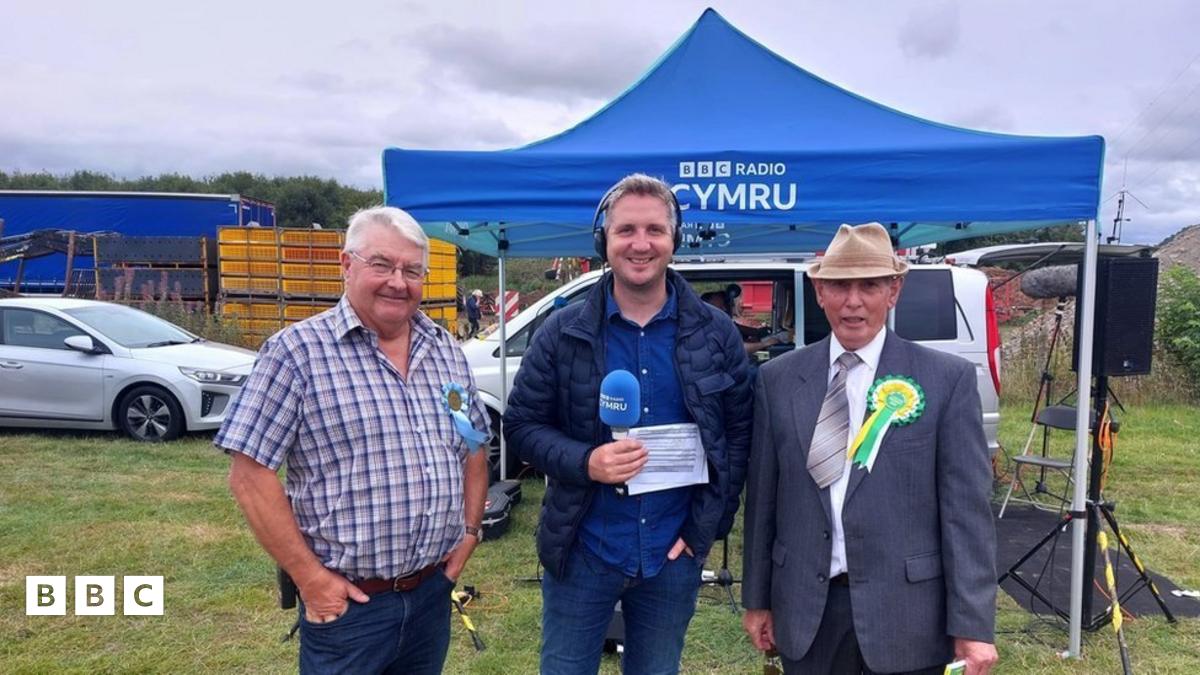 Tro cyntaf Ifan yn Sioe Sir Meirion - BBC Cymru Fyw