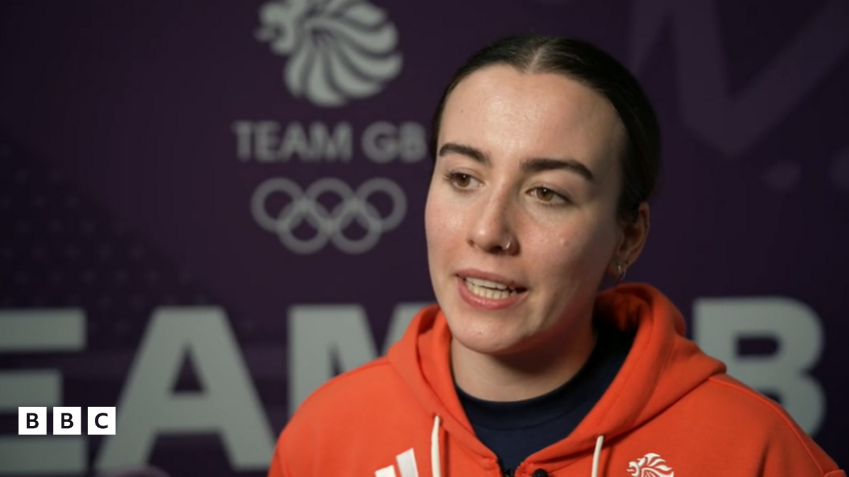 Lowri Thomas yn 'gobeithio' cystadlu ym Mharis - BBC Cymru Fyw