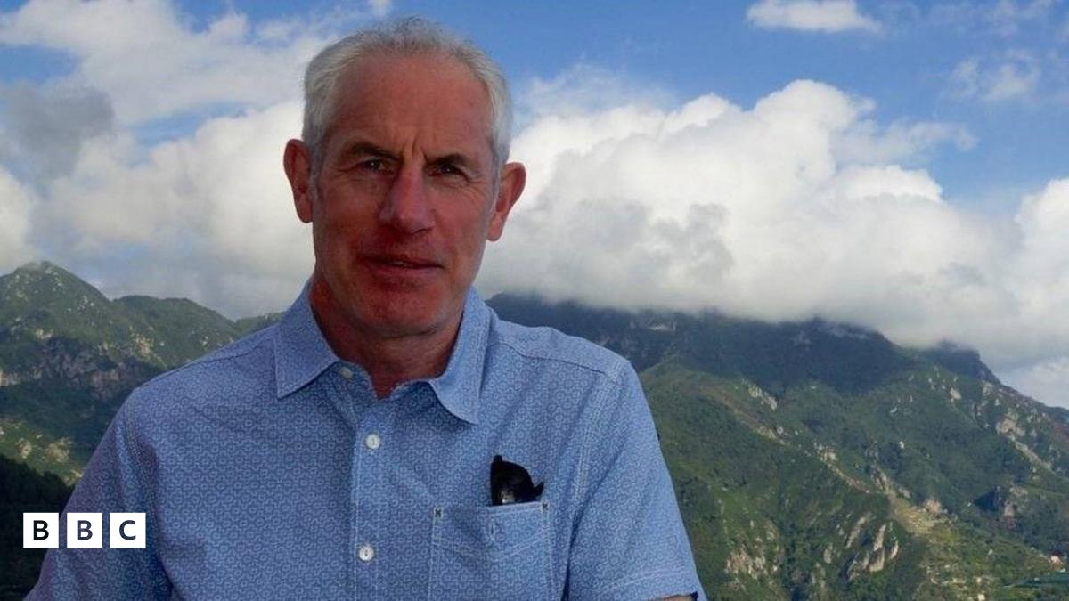 Ymddiheuro i deulu dyn fu farw wedi gwrthdrawiad trên Llanbrynmair ...