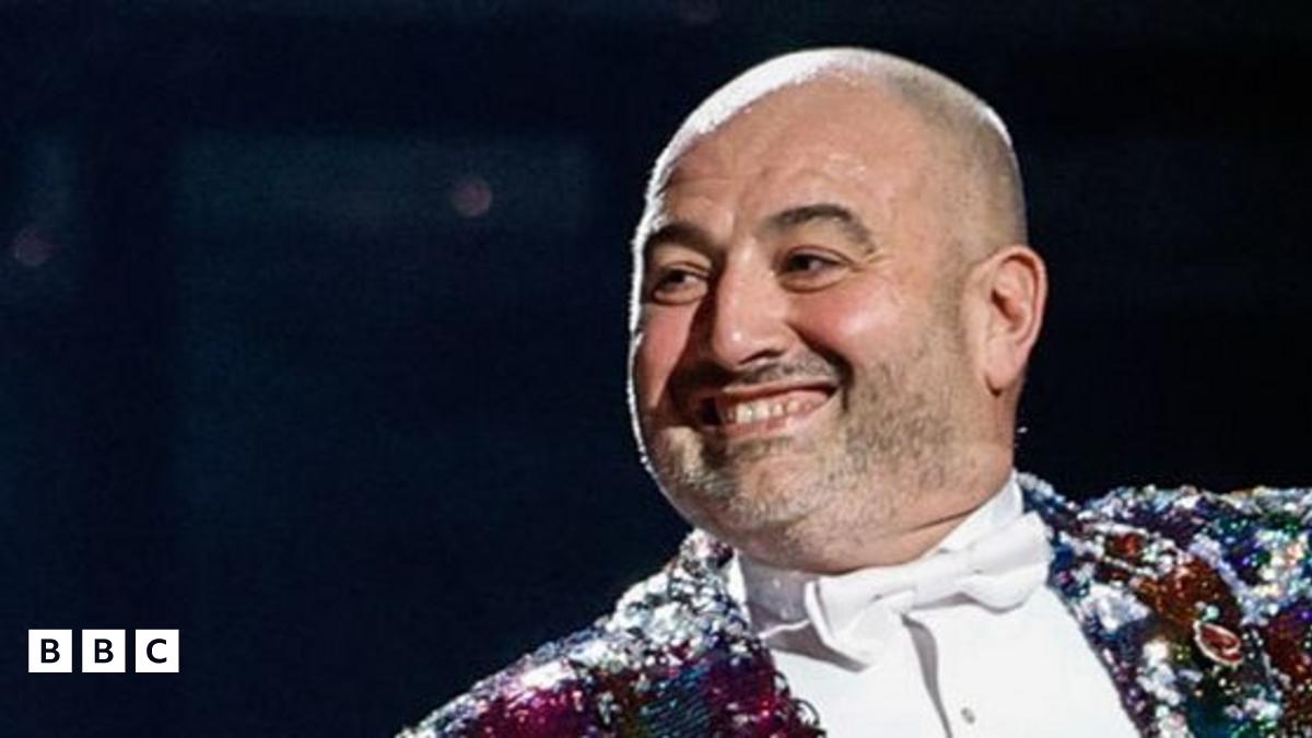 Wynne Evans yn meddwl fod 'pawb yn ei gasáu' ar ôl sylw Strictly - BBC ...