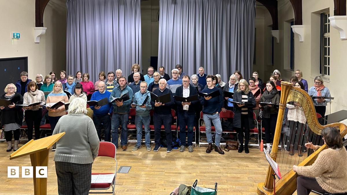 Cantata: 'Gosodiad cerdd dant na welwyd ei debyg' - BBC Cymru Fyw