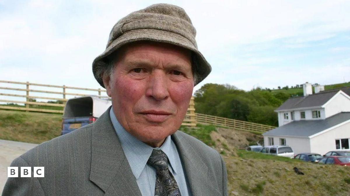 Teyrnged gan Elin Jones i Charles Arch wrth agor Sioe Fawr 2024 - BBC ...