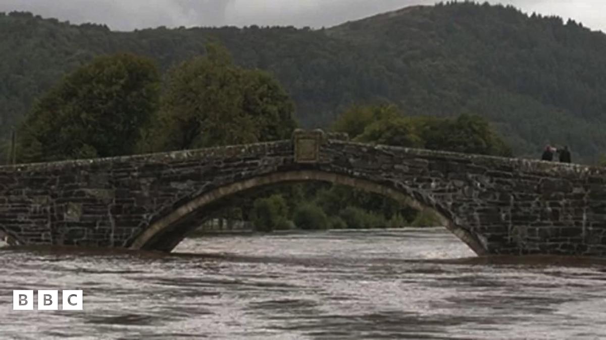 Cwis: Ble mae'r bont? - BBC Cymru Fyw