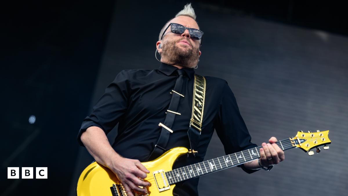 Rheolau Brexit yn 'hunllef' i ddiwydiant creadigol Cymru - BBC Cymru Fyw