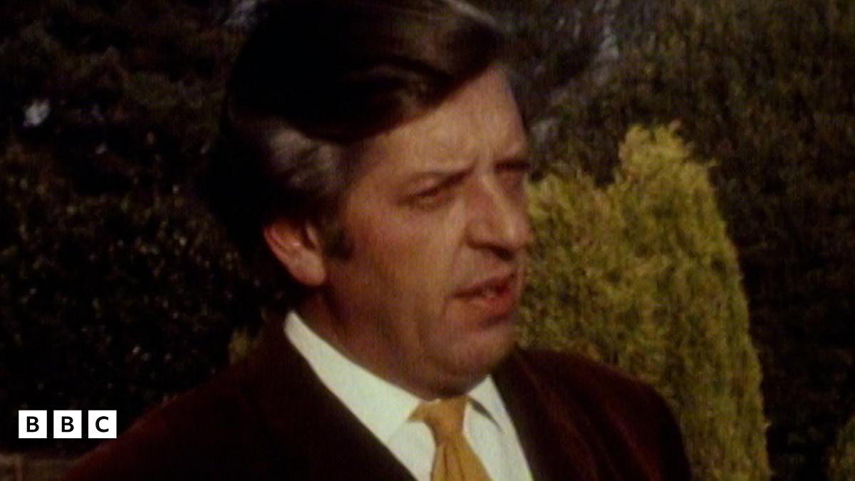 Archif: Sŵ Bae Colwyn yn 60 oed - BBC Cymru Fyw