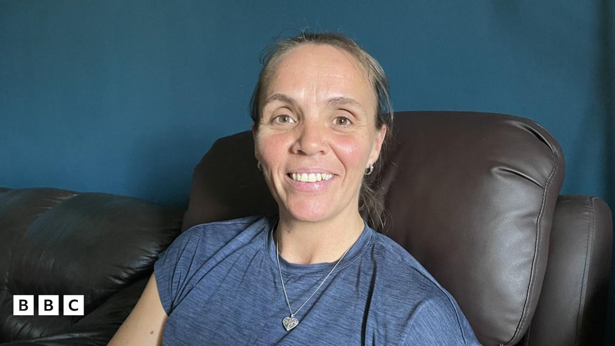 Dysgwr y Flwyddyn 2023: Cwrdd ag Alison Cairns - BBC Cymru Fyw