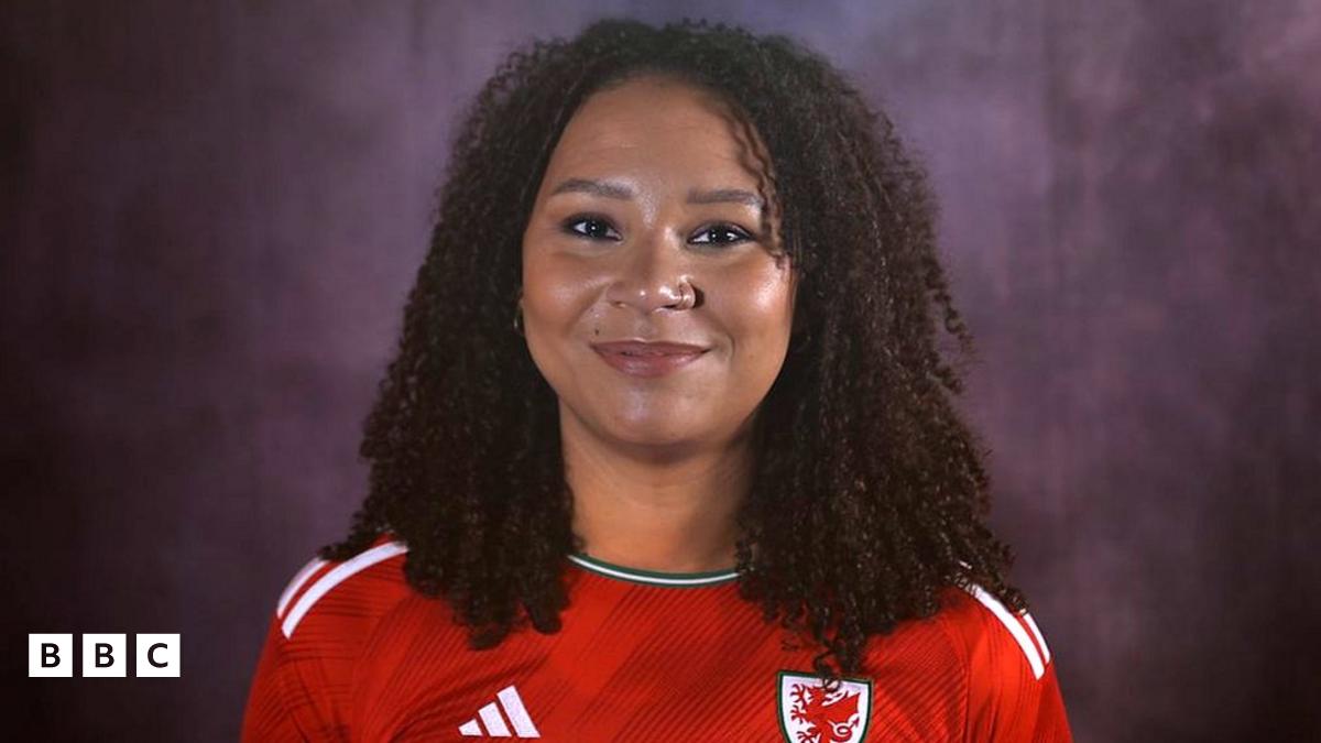 Cwpan y Byd: Cerdd gan Rhys Iorwerth - BBC Cymru Fyw