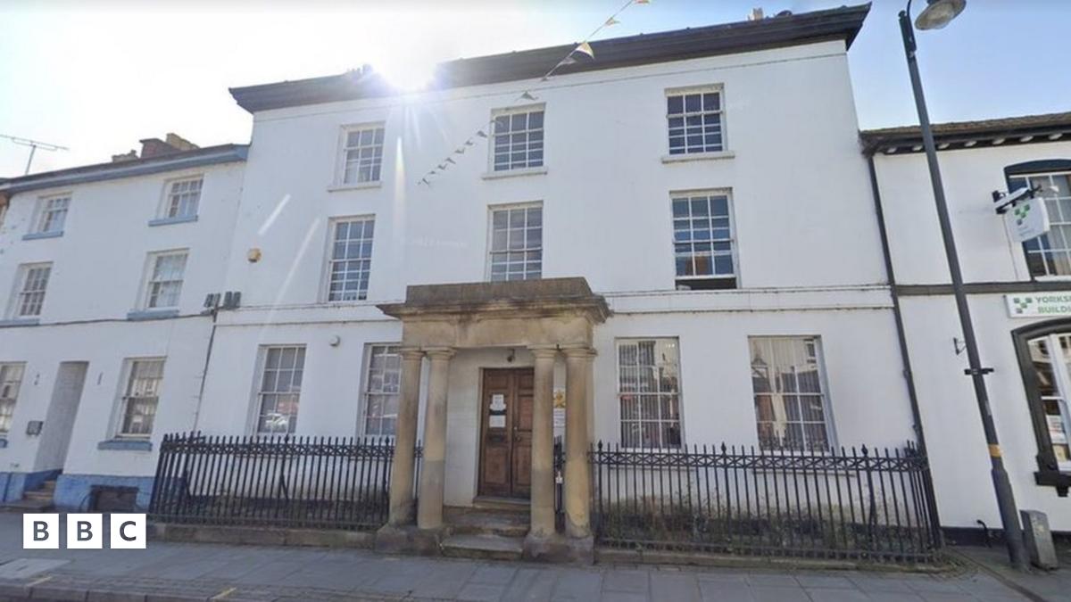 Kaylea Louise Titford: Dau yn y llys ar gyhuddiad o ddynladdiad - BBC ...