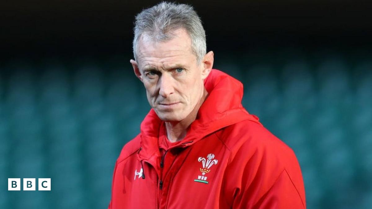 Rob Howley yn dychwelyd i dîm hyfforddi Warren Gatland - BBC Cymru Fyw