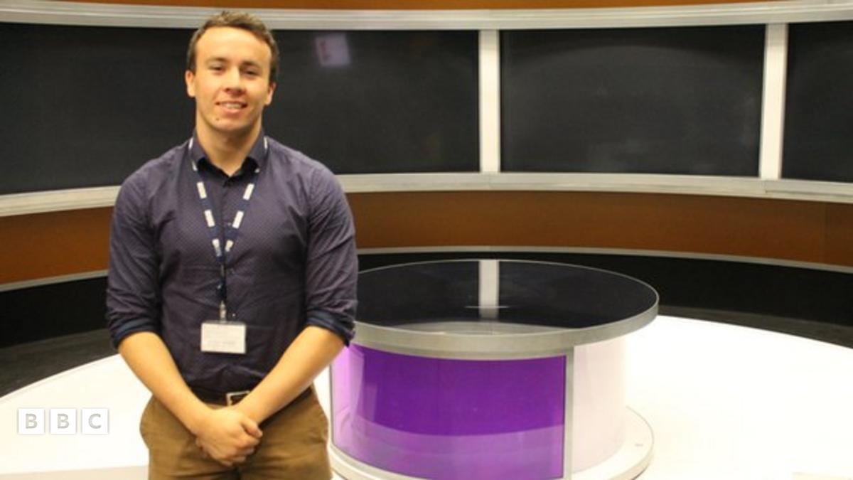 Iaith fyw, iaith gwaith - BBC Cymru Fyw