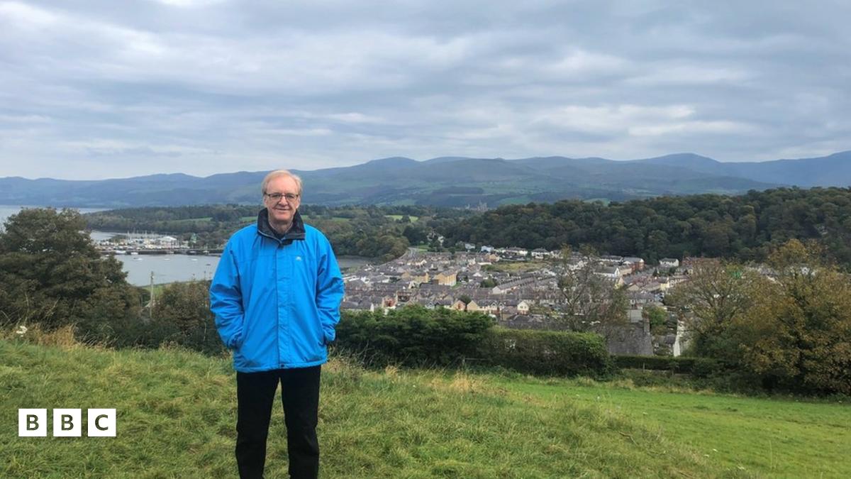 Lle i enaid gael llonydd: Dewi Llwyd - BBC Cymru Fyw