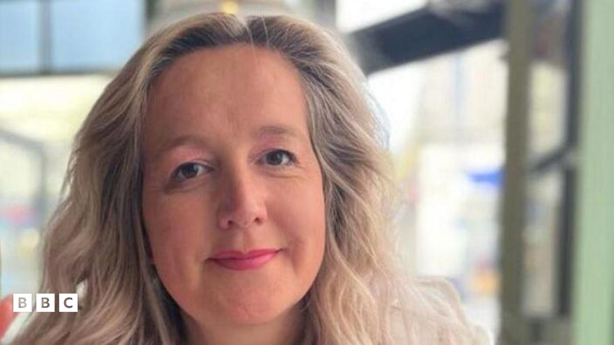 Tynnu'n ôl o etholiad 'ar ôl i ddau ddyn weiddi a rhegi ar fy mab ...