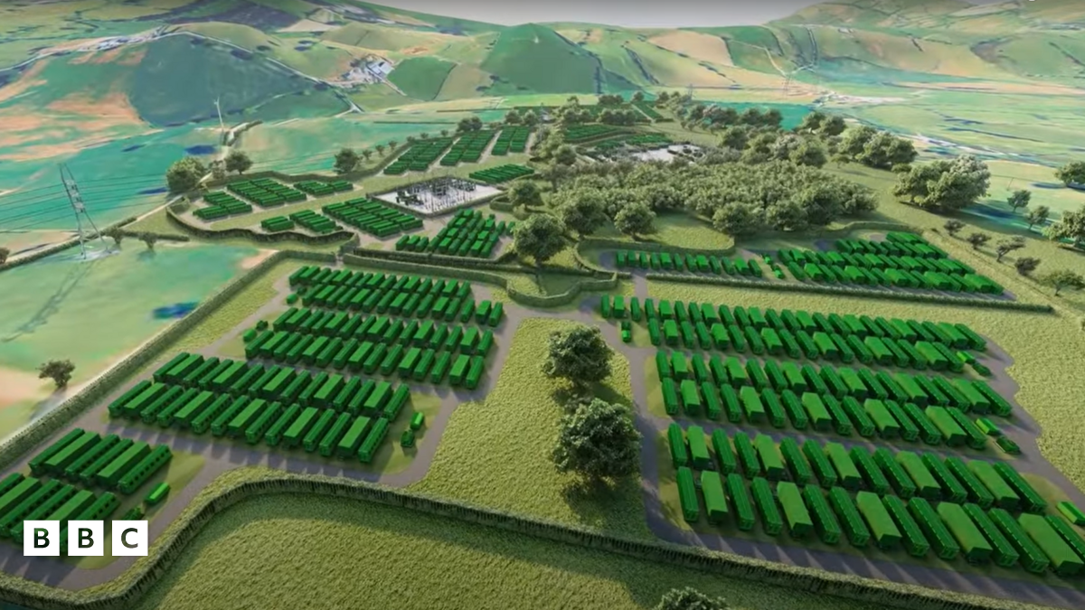 Cynllun safle batris yn 'tanseilio gwaith ein cyn-deidiau' - BBC Cymru Fyw