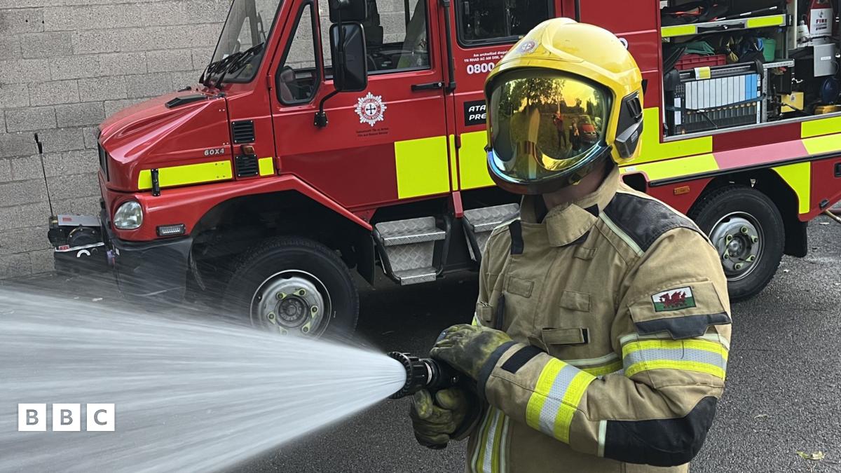 Cynnydd 'dychrynllyd a siomedig' mewn ymosodiadau ar griwiau tân - BBC ...