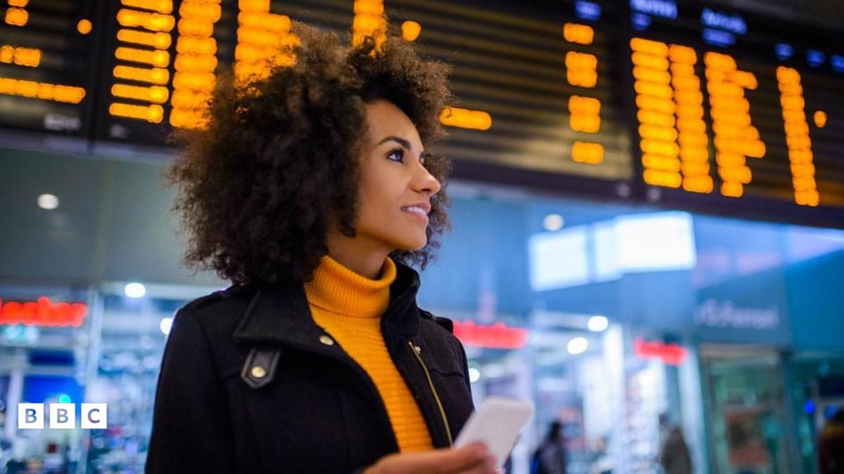 Targed rhaglen Taith sy'n 'newid bywydau' yn cael ei leihau 38% - BBC ...