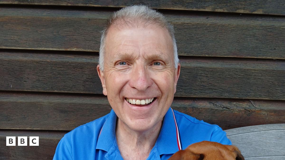 Pum munud gyda... Meirion Jones - BBC Cymru Fyw