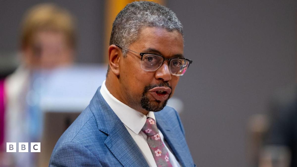 Y Prif Weinidog Vaughan Gething yn ad-drefnu ei lywodraeth - BBC Cymru Fyw