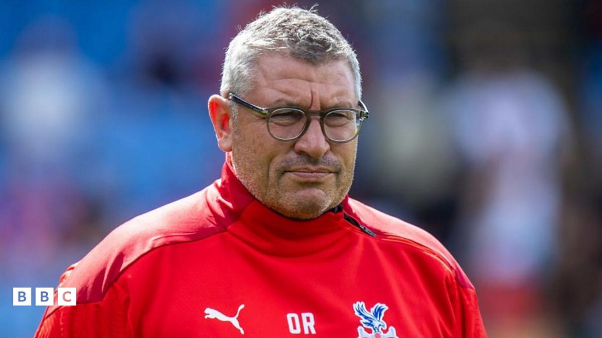Osian Roberts: 'Yr awydd yno' i hyfforddi unwaith eto - BBC Cymru Fyw