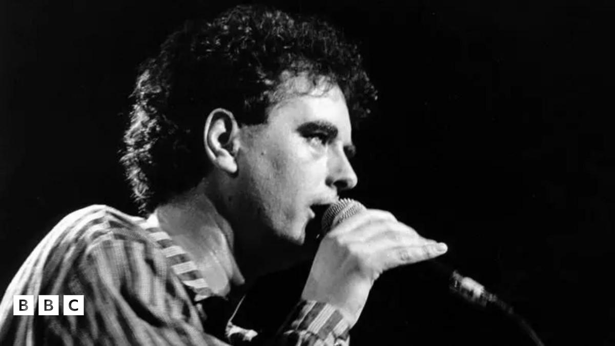 Cofio Geraint Jarman y bardd - BBC Cymru Fyw