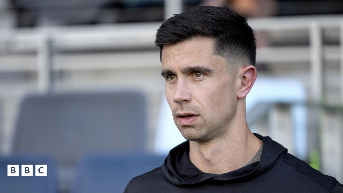 West Brom yn penodi'r Cymro Eric Ramsay yn brif hyfforddwr - BBC Cymru Fyw