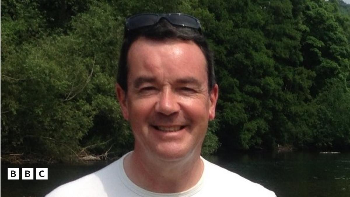 Yr Eisteddfod 'wastad wedi newid', medd Nic Parry - BBC Cymru Fyw