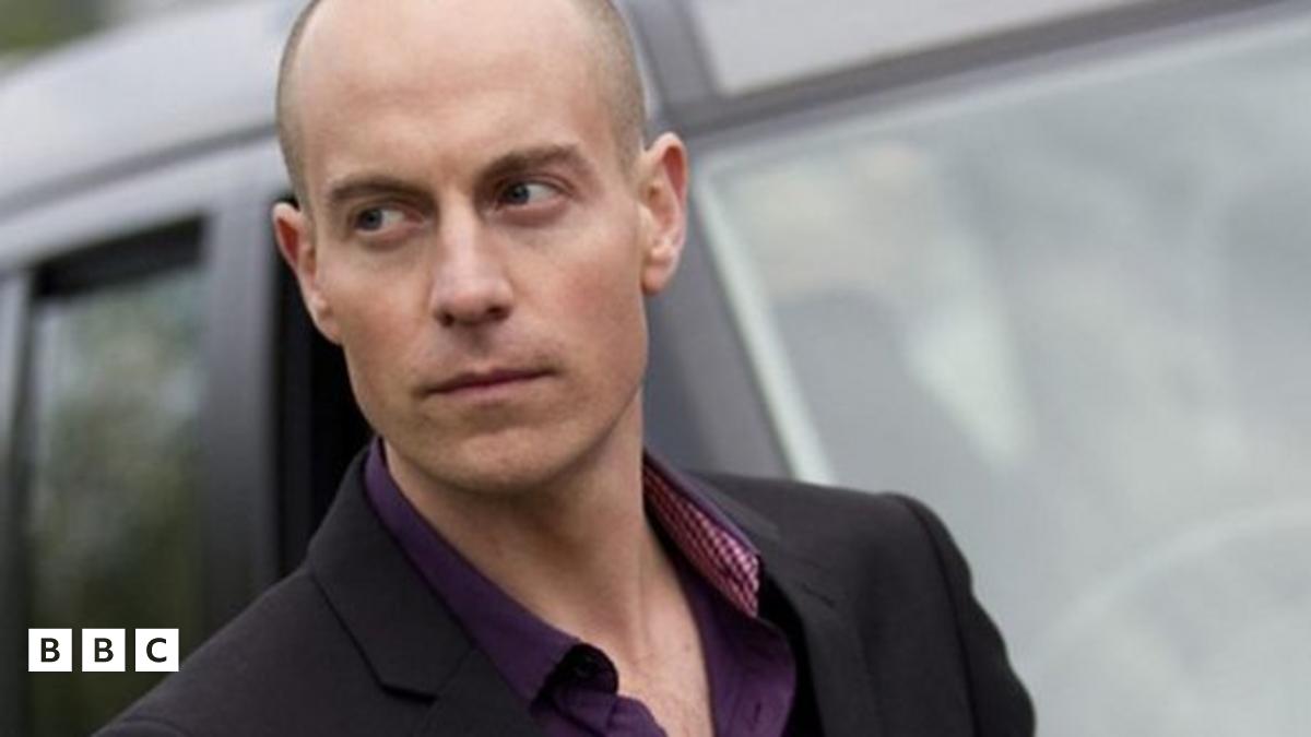 Be' nesa' i lofrudd Broadchurch? - BBC Cymru Fyw