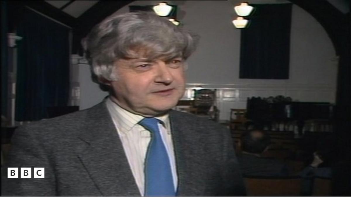 Cofio'r Athro R. Geraint Gruffydd - BBC Cymru Fyw