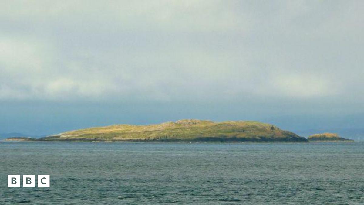 Cheannaich companaidh bhradan eilean sa Chuan Sgìth a rèir aithris ...