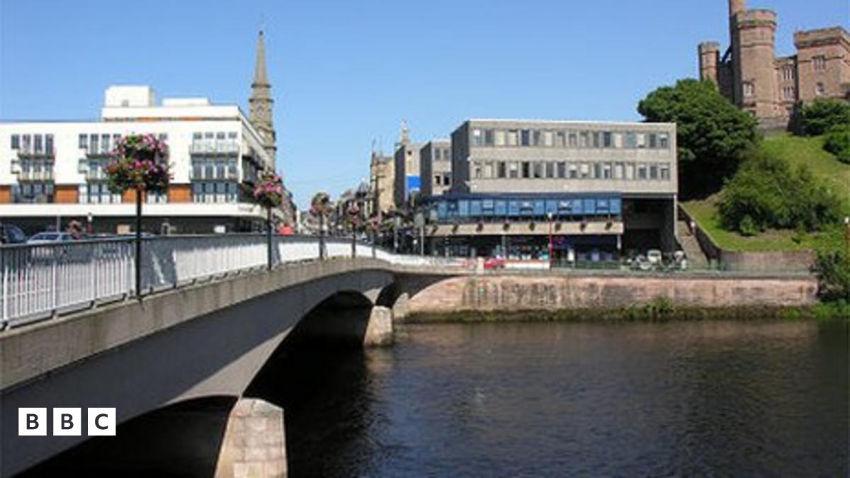 Barrachd dhaoine a' goid bìdhe - Naidheachdan a' BhBC