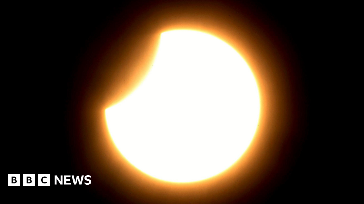 Will I be able to see the solar eclipse in Scotland? - BBC News