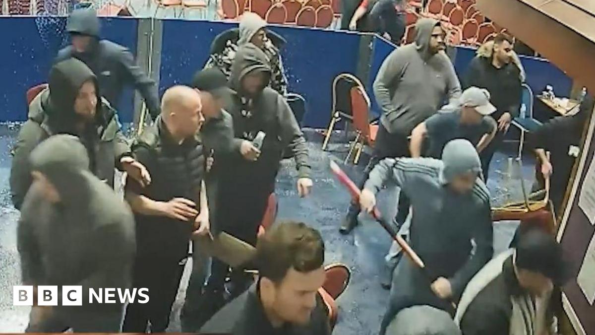 Mass brawl turned Warwickshire boxing event into warzone - police - BBC ...