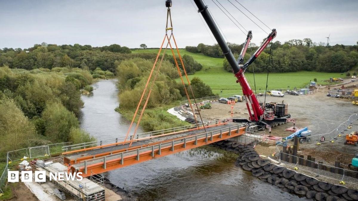 Carlisle Southern Link Road project reaches 'vital' milestone - BBC News