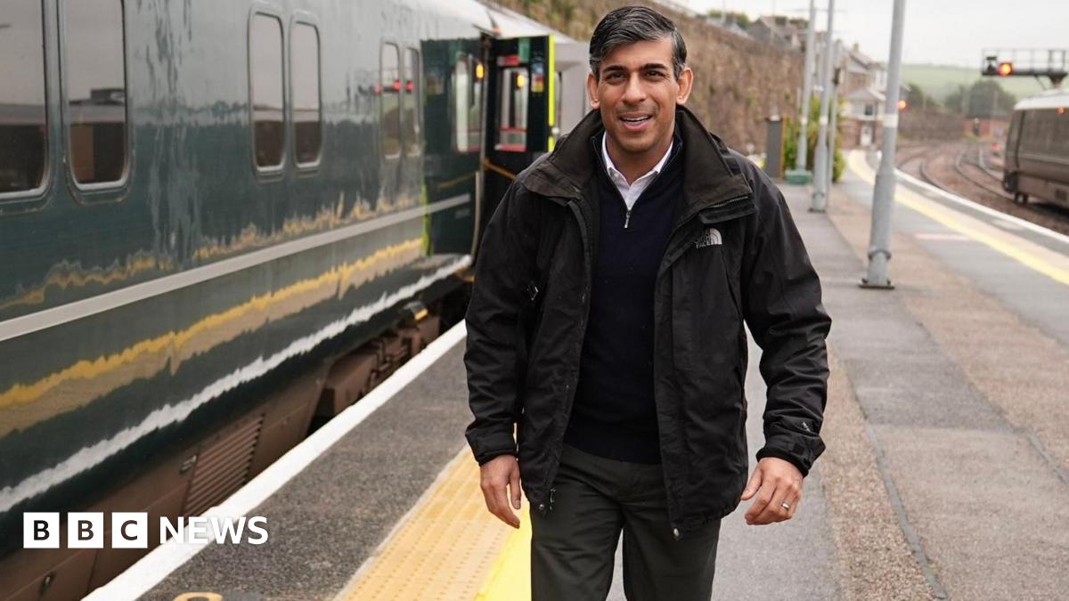 Sunak takes sleeper train to Cornwall for election campaign - BBC News