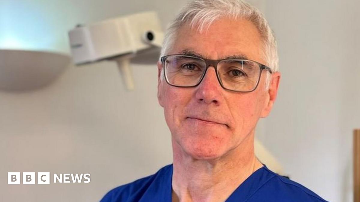 NHS drop-out rate an accident waiting to happen, says surgeon - BBC News