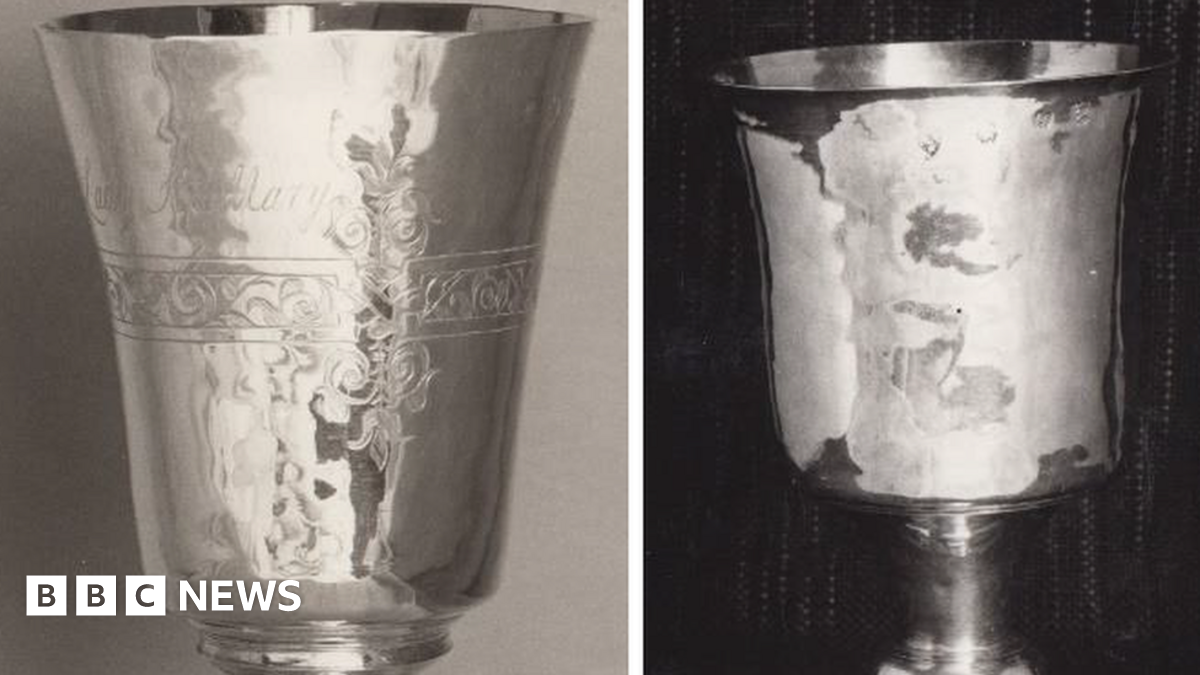 Explosives used to steal Wareham church's historic treasures - BBC News